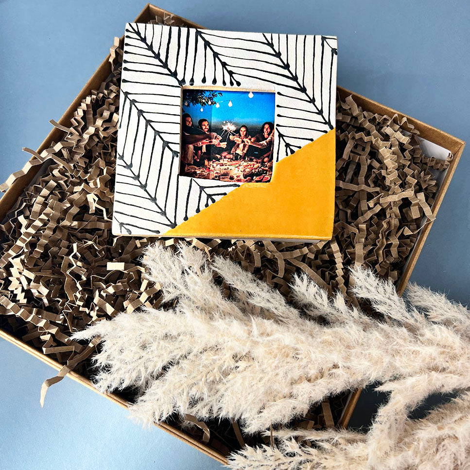 Mustard Herringbone Wall Photo Frame – Ceramic-Gifts | Juliet Reeves ...